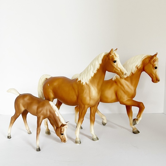 Breyer | Toys | Vintage Breyer Traditional Horse Faith Family ...